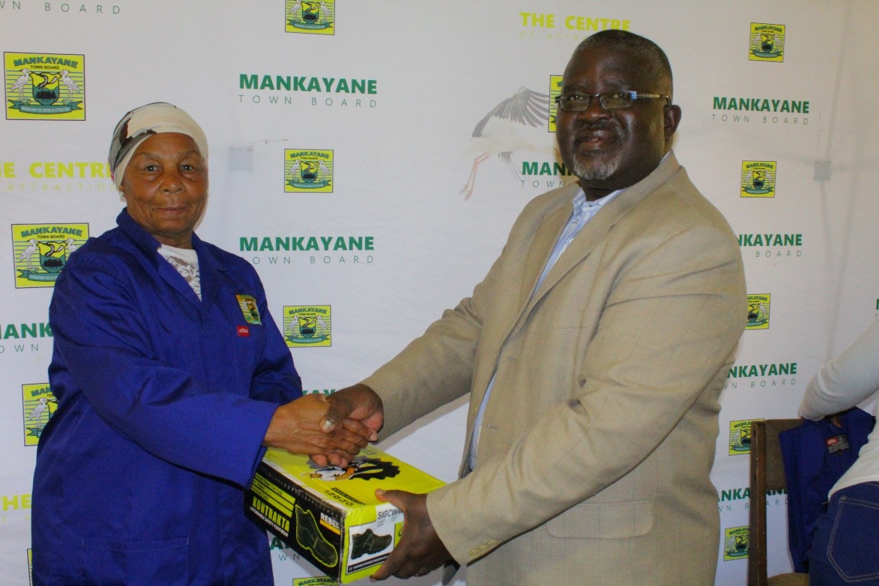 MTB RECOGNIZES TOWN VOLUNTEERS - Mankayane Town Board website
